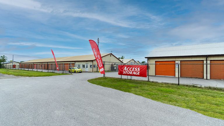 Port Whitby Storage @ 1760 Harbour St 4 Weeks Free