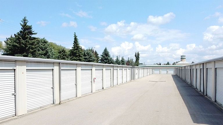 Edmonton Storage @ 21211 - 100 AVENUE NW 4 Weeks Free
