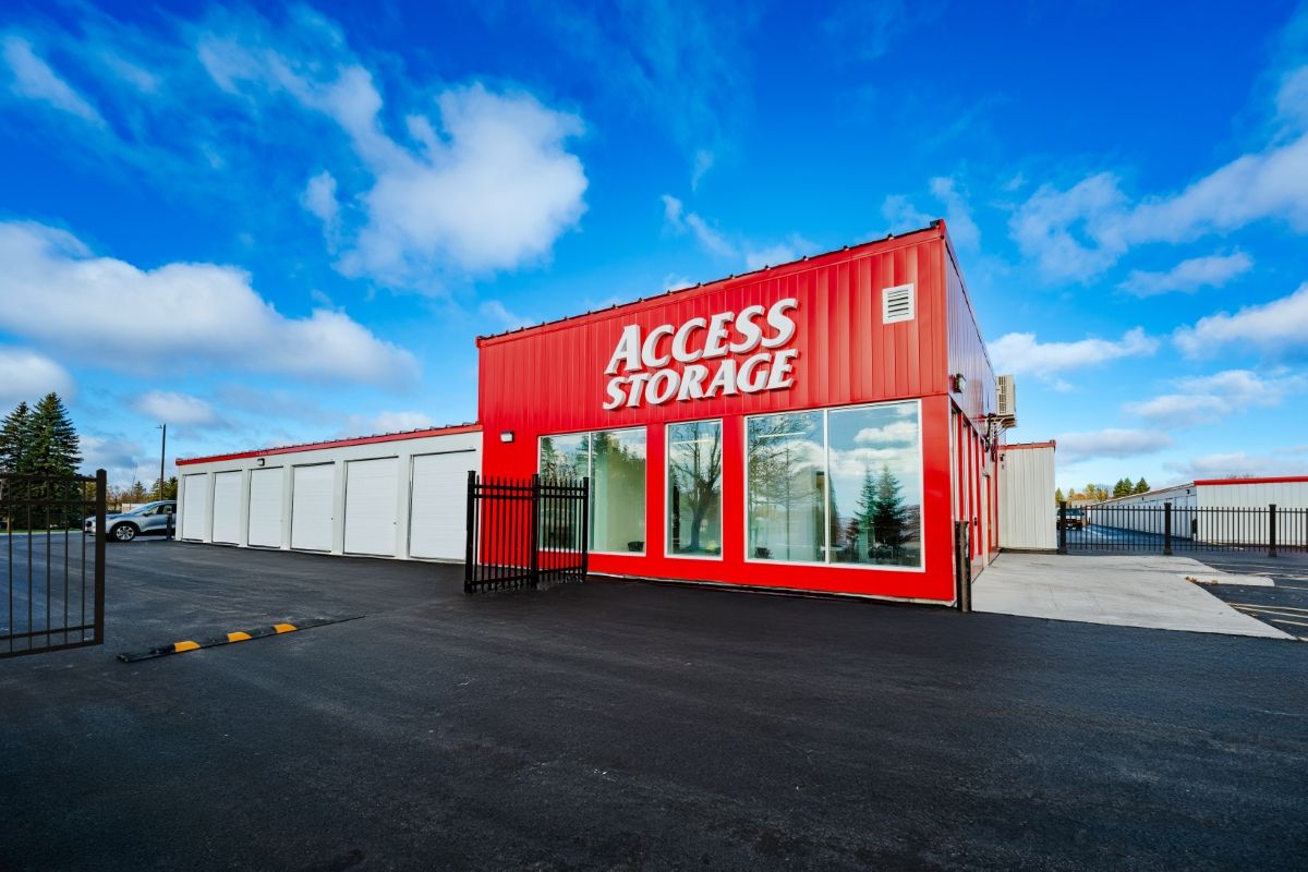 Rent Kanata South Storage @ 75 Michael Cowpland Dr